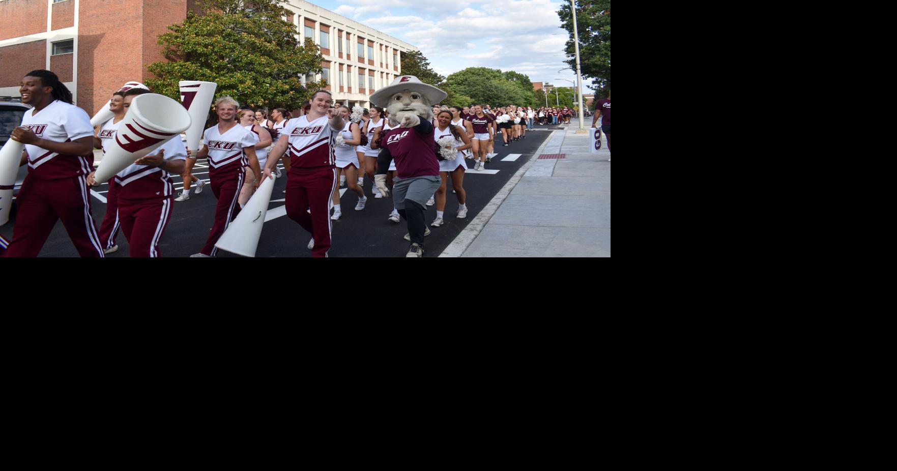 Photos: EKU Class of 2027 greeted by campus during annual Welcome Walk ...