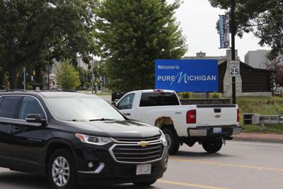 Michigan’s distracted driving law: What you can and can’t do | News ...