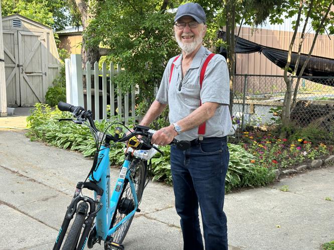 91-year-old man is the oldest rider in LEOWSTRONG bike ride | News ...