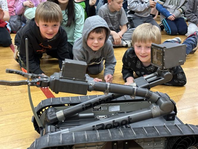 Blesch sixth graders win ‘Name the Robot Contest’ during Menominee’s ...