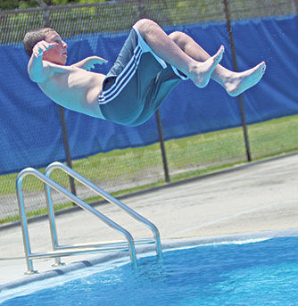 Laid-back leap | | ehextra.com