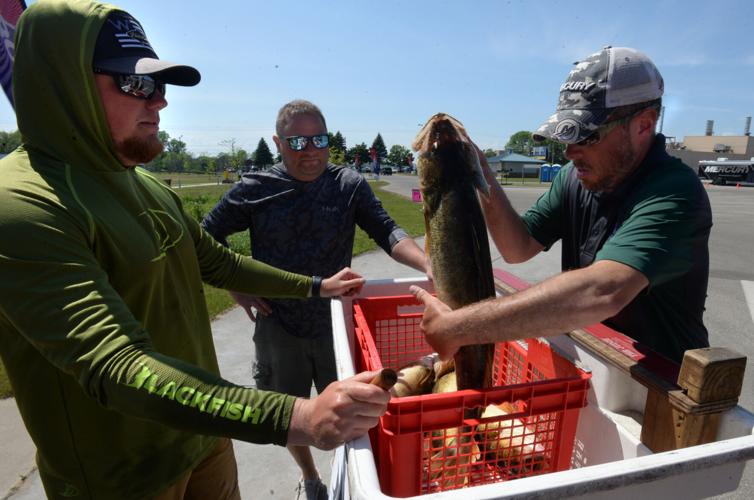 Fish city: Marinette hosts 2023 Bass Pro Shops and Cabela's ...