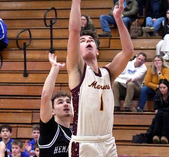 Menominee advances to sixth straight District final after cruising past ...