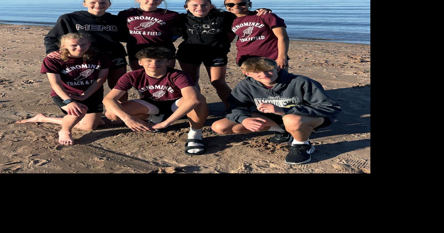 Maroon Jr. High girls relay team wraps up undefeated season | Sports ...