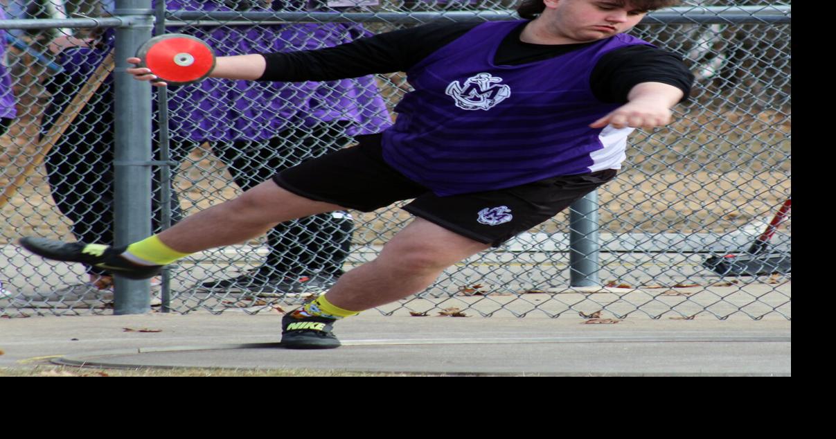 Marinette boys clip Kewaunee to win 'Purple Power' Invitational ...