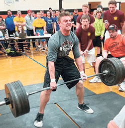Maroons, Eagles excel at U.P. powerlifting competition | | ehextra.com