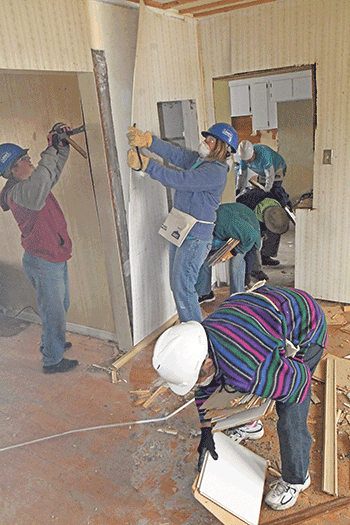 Demolition women | | ehextra.com