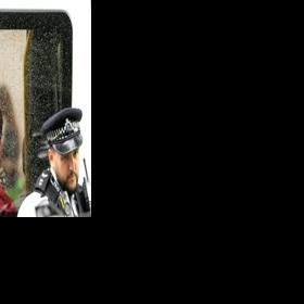 HRW warns right to protest 'under attack' in UK | National News ...