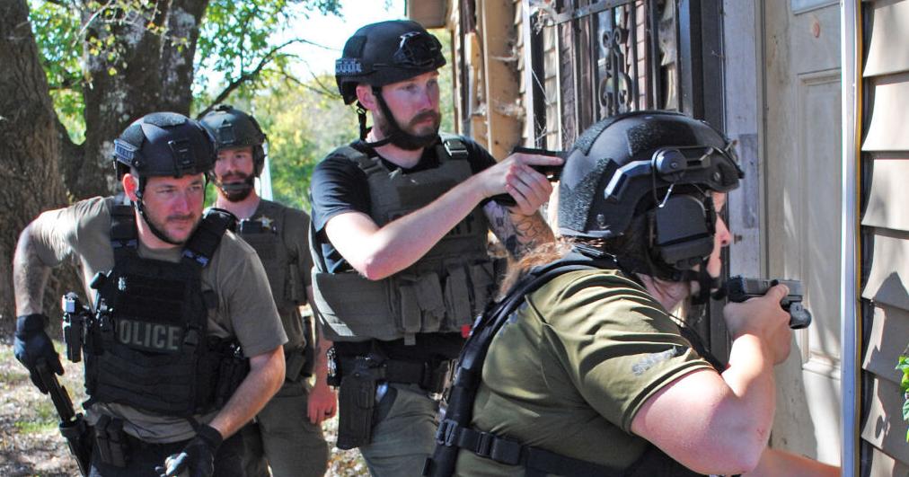 LCSO offers its first-ever SWAT training school | News | elkvalleytimes.com
