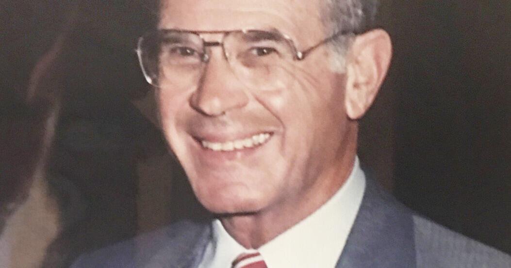 John R. Lavis | Lifestyle | elpasoinc.com