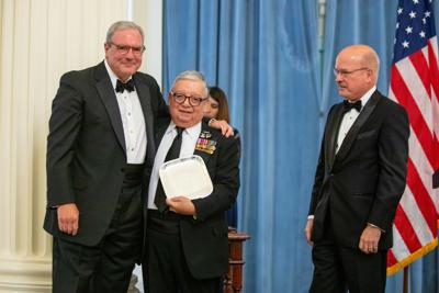 El Paso, Juárez mayors awarded for their leadership | Local News ...