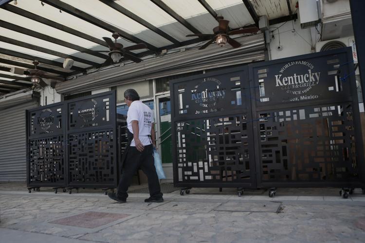 The border bar with soul: The Kentucky Club | Local Features ...