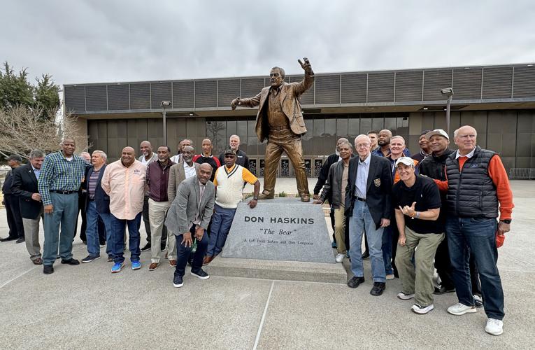 Photos: Legendary coach Don Haskins honored with 7-foot statue at UTEP ...