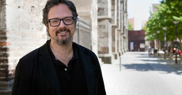 Border Tuner: interactive light, sound art installation | Local ...