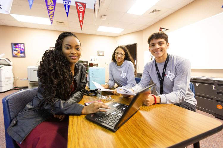 Team SISD keeps laser-sharp focus on college, career readiness | El ...