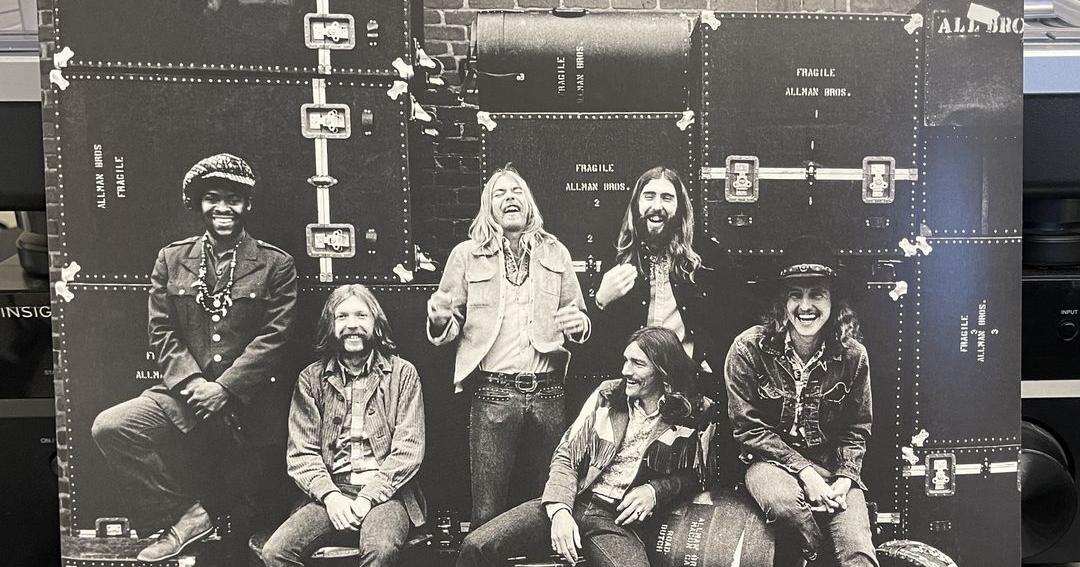 Groove grotto: The 1970s: The golden age of live rock concert albums ...
