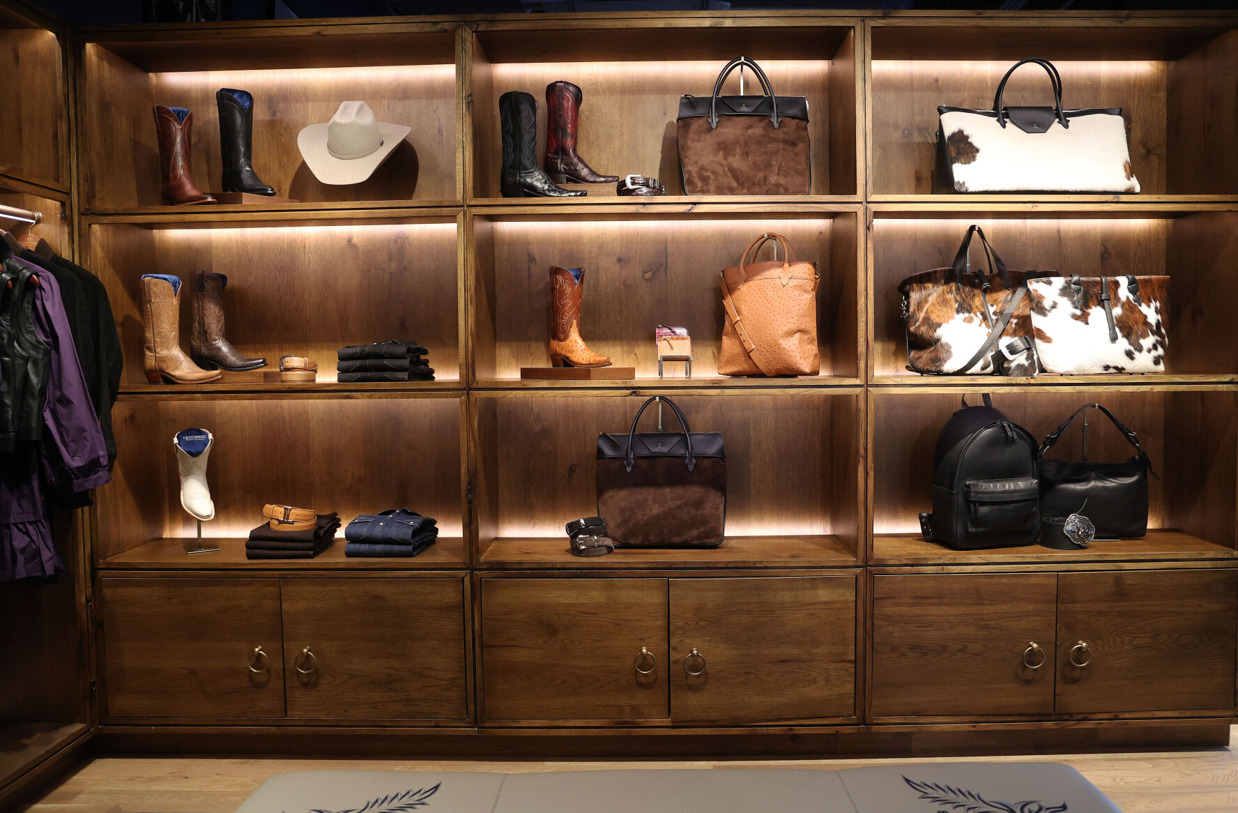 Lucchese opens flagship store in Downtown, a first for El Paso | Local ...
