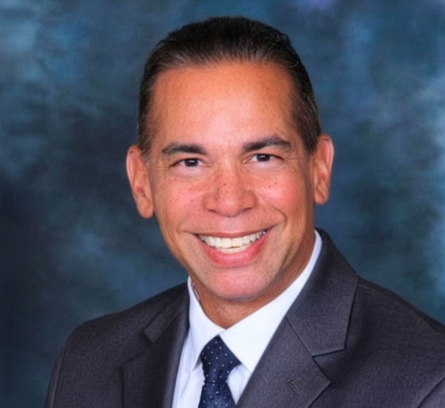Dr. Victor Waters named chief medical officer at UMC El Paso | Business ...