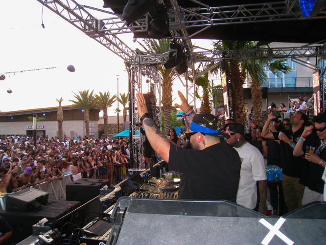 Concert review: Deorro wows El Paso crowd with EDM and Mexican musical ...