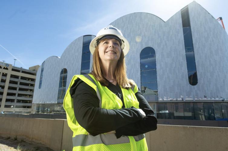 More women build careers, raze barriers in construction | Local News ...