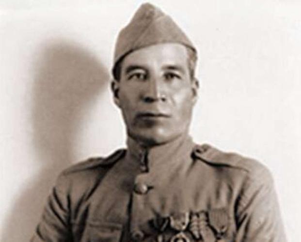 WWI hero Pvt. Serna awarded Texas Legislative Medal of Honor ...