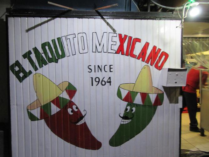 Toros, matadores and drama in Juárez bullring | Local Features ...