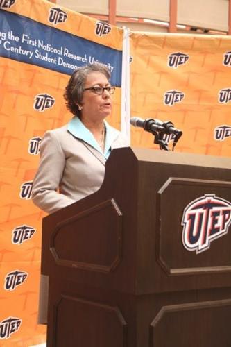 El Paso astronaut, UTEP open center for space research | Local News ...