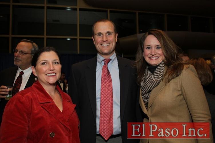 Chamber hosts Panetta at dinner | Lifestyle | elpasoinc.com