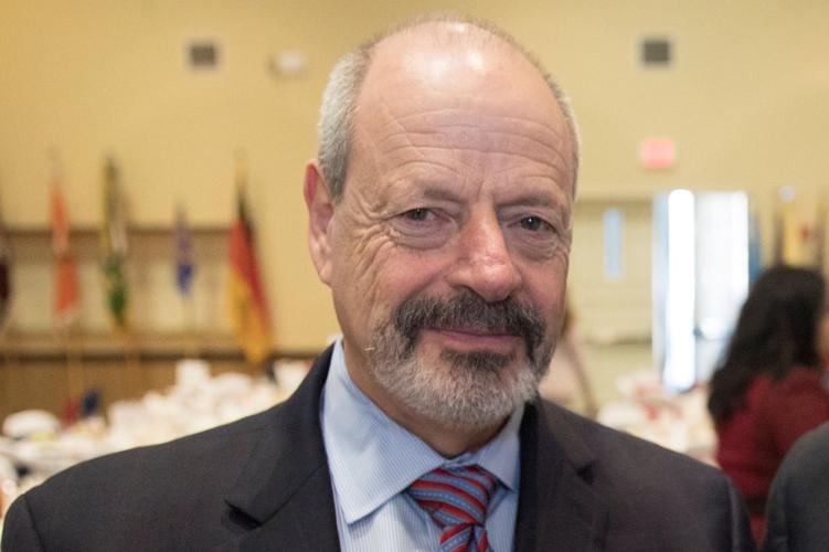 Former Mayor Oscar Leeser and Richard Dayoub win Bravo awards ...