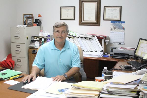 Neighbors boom, El Paso’s flat | Local News | elpasoinc.com