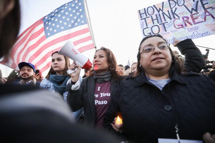 The dueling Trump and Beto rallies in photos | Local News | elpasoinc.com