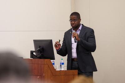 Alzheimer’s researcher speaks in El Paso | Local News | elpasoinc.com