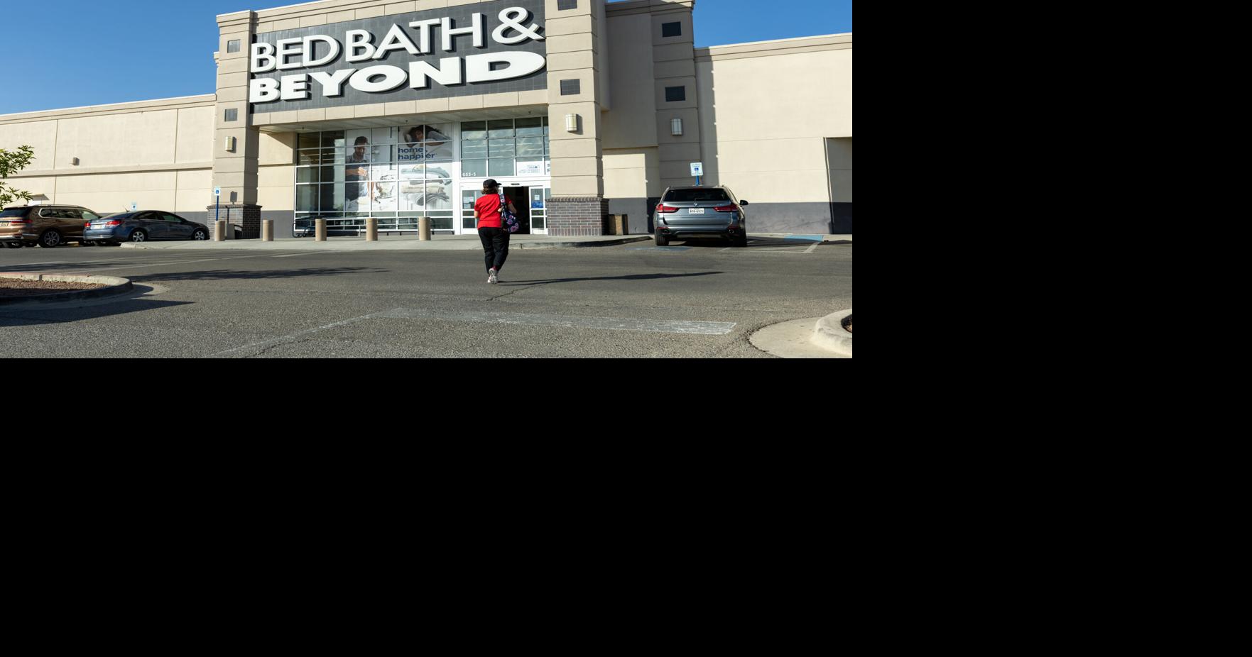 One last shopping rush at a fallen retail giant | Local News ...