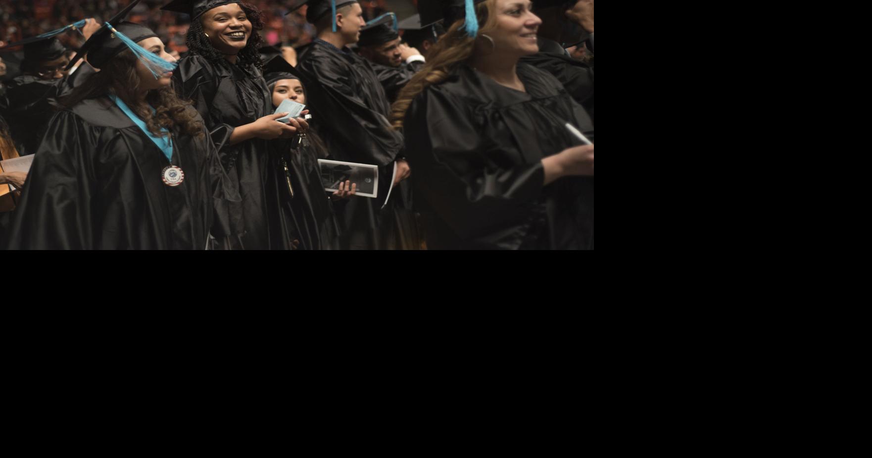 EPCC graduates more than 2,200 students | Local News | elpasoinc.com