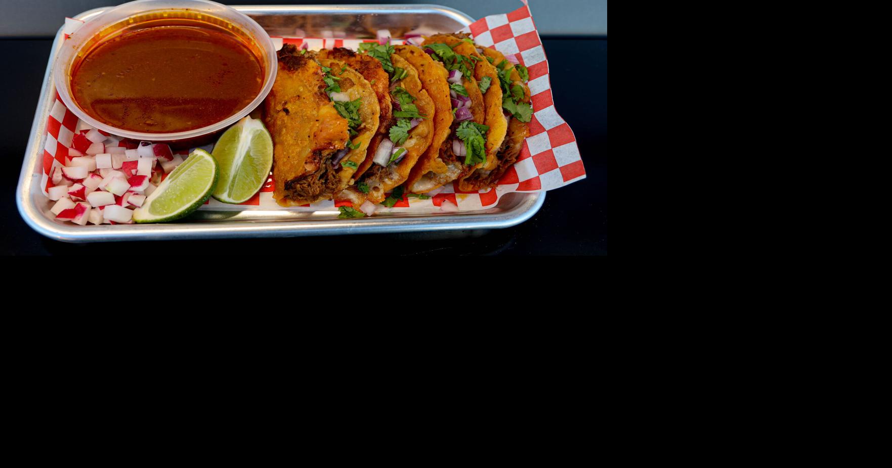 Border Eats on Wheels: La Bomba Food Truck | Local Features | elpasoinc.com