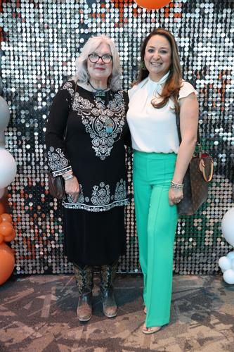 Photos: Journalist Elizabeth Vargas speaks at YWCA Women's Luncheon ...