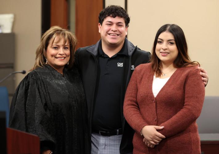 Photos: Maria Salas Mendoza sworn in as new 8th Court of Appeals Chief ...