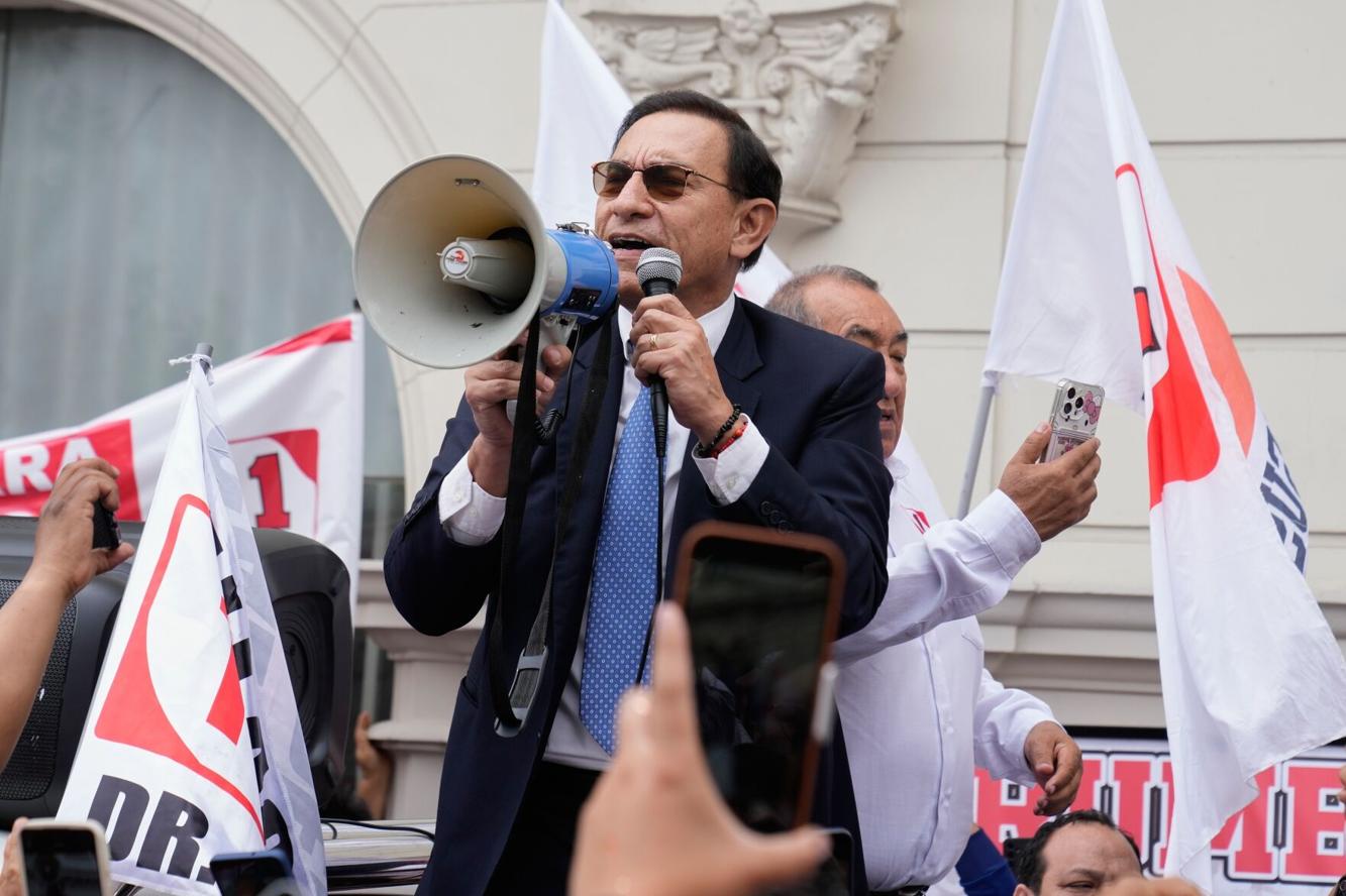 Perú: expresidente Vizcarra niega buscar asilo, dice estar listo para ...