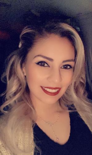 Dalia Chávez cumple su sueño de ser profesional, se gradúa con honores ...