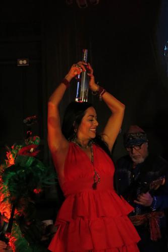 Lila Downs lanza “Cambias mi mundo”, previo a su participación en el ...