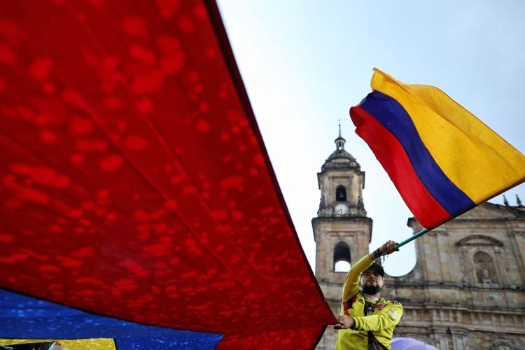 Petro y Trump dialogan tras advertencia de presidente de EEUU de ...