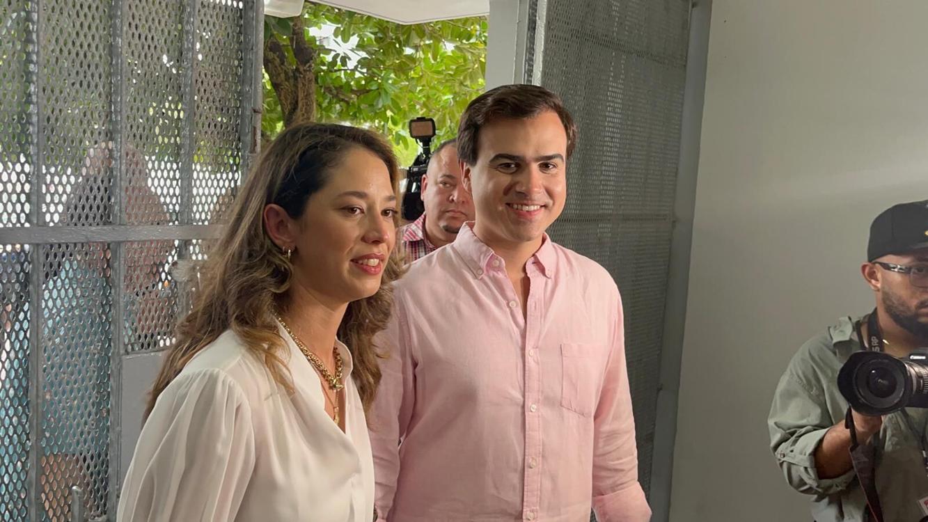 Pablo José Hernández celebra su victoria | Decisión 2024 | elvocero.com