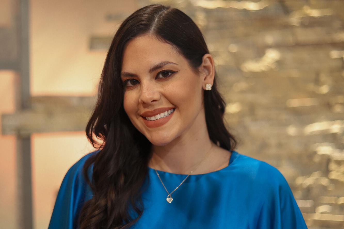 Gil Marie comparte tierna foto con una de sus gemelas | Escenario ...