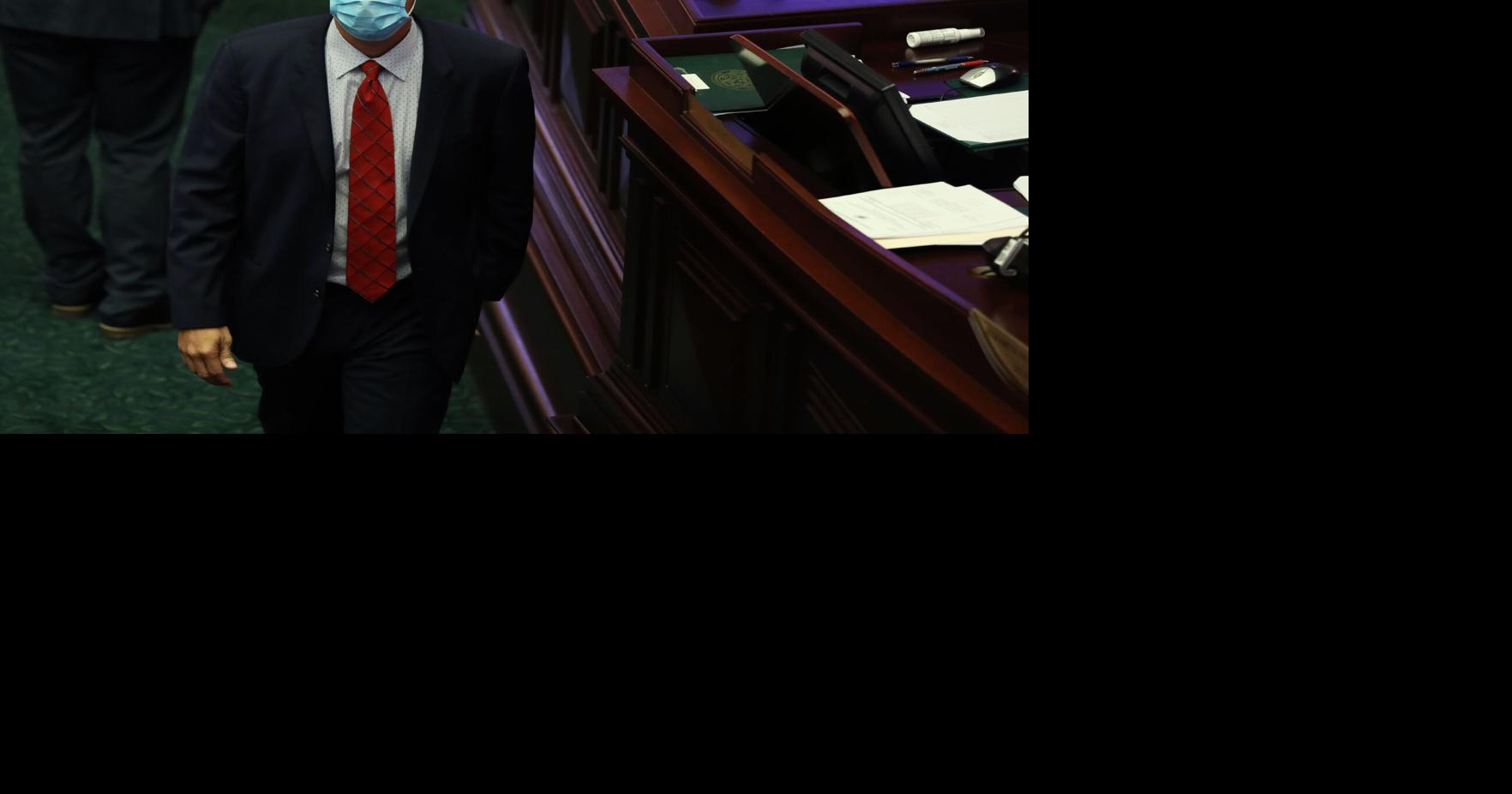 El representante Gabriel Rodríguez Aguiló exige la renuncia del alcalde ...