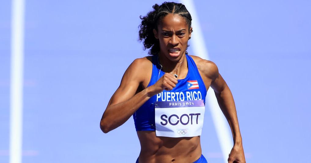 París 2024: Gabby Scott avanza a la semifinal de los 400 metros con ...
