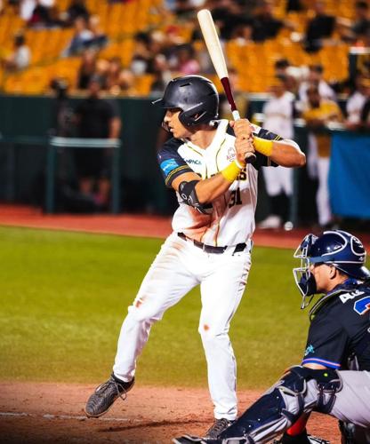 Intensa batalla por el campeón bate de la liga invernal | Deportes ...