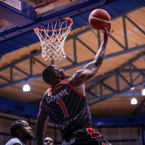 Ramón Clemente se inspira en el astro puertorriqueño Roberto Clemente ...