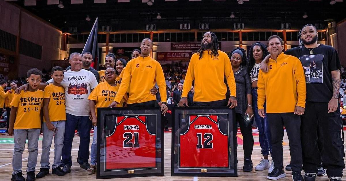 Los Gigantes de Carolina retiran las camisetas de Filiberto Rivera y ...