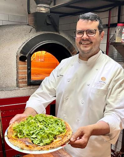 VIDEO: Pollito Chic y Forno Lab: la aventura del chef Ariel Rodríguez ...