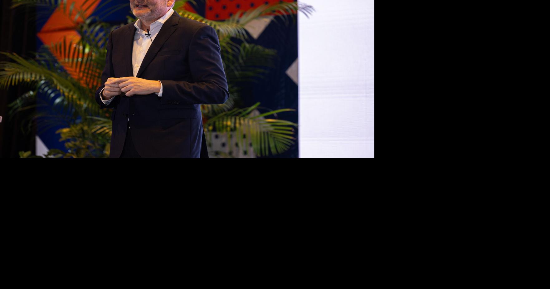 Expertos en la industria automotriz locales e internacionales se reúnen ...